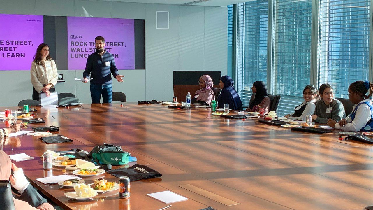 Volunteer Opportunities - Rock The Street, Wall Street